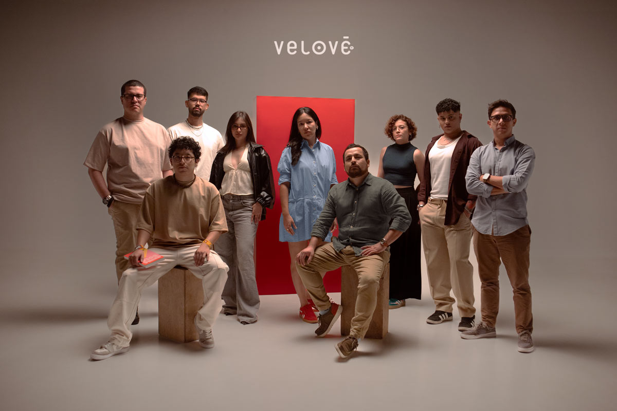 Velové Branding House | Diseño de marca e identidad corporativa